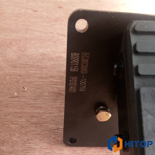 XCMG parts 800901158 wheel loader LW600KN air brake valve – HITOP MACHINERY