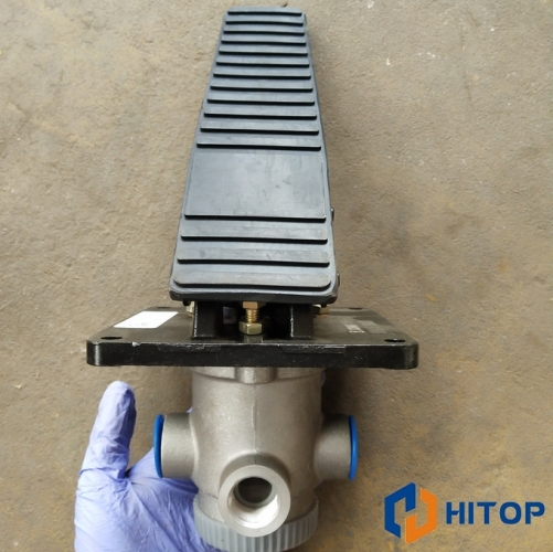 XCMG parts 800901158 wheel loader ZL50GN pneumatic valve – HITOP MACHINERY