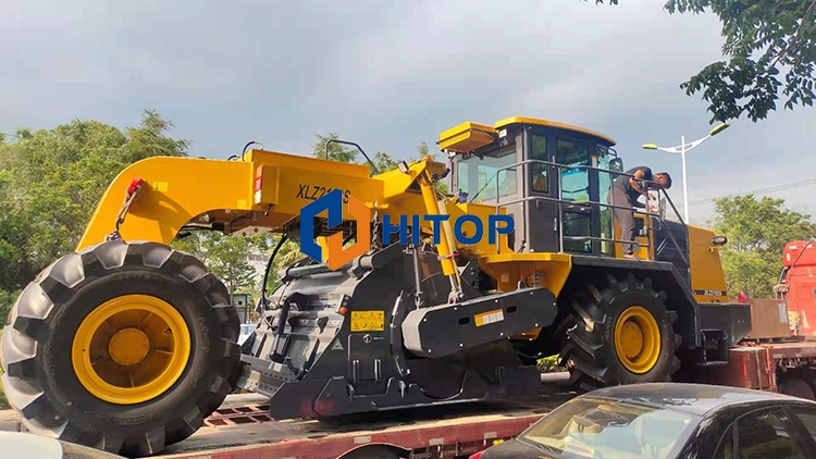 XCMG XLZ2103S XLZ2303 Road Cold Recycling Machine Exported to Guinea Together